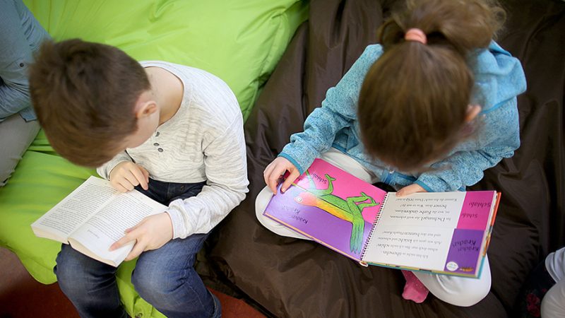 Viele Kinder können nicht gut lesen - woran liegt das? | Checky | Die ...